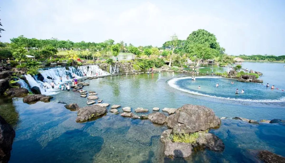 Your Contact for Custom Travel to Dong Nai